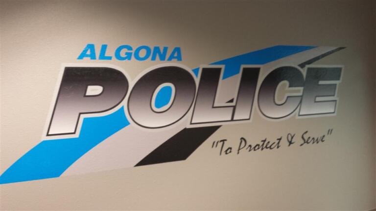 ISPA Posthumously Awards Purple Heart to Algona Police Officer ...